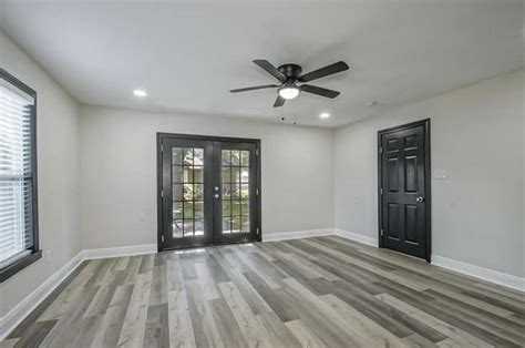 677 Wiegand Dr Westwego La 70094 Mls 2449837 Redfin