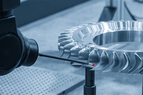 다축 Cmm 기계는 밝은 파란색 장면에서 가스 터빈 엔진 부품을 측정합니다 0명에 대한 스톡 사진 및 기타 이미지 0명 강철 개념 Istock