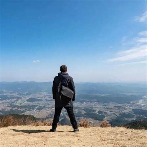 老祖宗常说：“三十望子，四十望财，五十望人”，究竟啥意思？人生孩子姜子牙