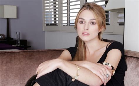 Wallpaper Keira Knightley 16 2560x1600 Picture Image