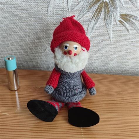 Новогодний декор деревянный гном — цена 140 грн в каталоге Статуэтки Купить товары для дома и