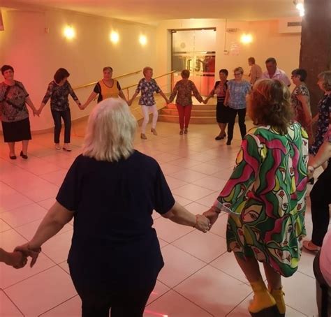 Пенсионерският клуб на АЕЦ „Козлодуй“ чества 20 години с много настроение