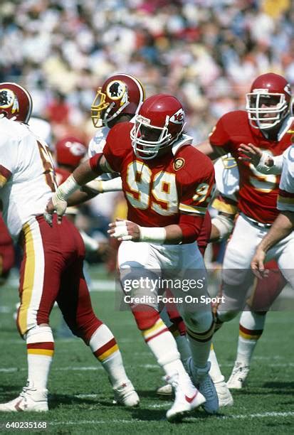 1983 Kansas City Chiefs Photos And Premium High Res Pictures Getty Images
