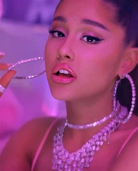 Big White Cock Hard For Ariana Grande Mia Khalifa Need To Get My