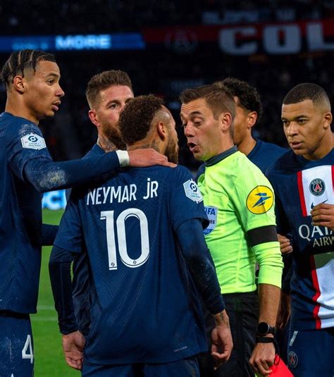 Neymar Mbappe Ekitike Ramos Psg Strasbourg 28122022