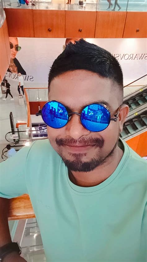 ඩුබායි දිනේෂ්