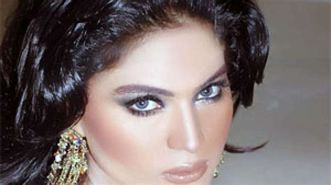 Veena Malik Nude Pictures Publicity Fhm Magazine Vishal Saxena Filmibeat