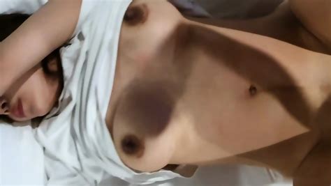 참젖 흰티녀 한국야동 최신야동 무료입장 텔레그램 Quuq4 검색 Eporner