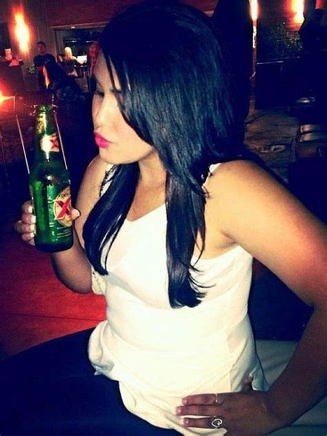 Млада даскалица забременяла от 13 годишен свой ученик Danielstoineff