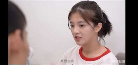 林予曦看自己第一部作品 美女热点图 女人吧