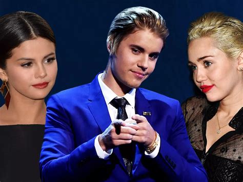 Cuerpo De Miley Cyrus Vs Selena Gomez