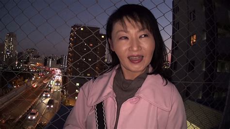 こんなペチャパイのおばさんで本当にいいの？貧乳でエロ乳首の幸薄熟女10人4時間 265151 人気av女優観察日記 無料アダルト動画大全集