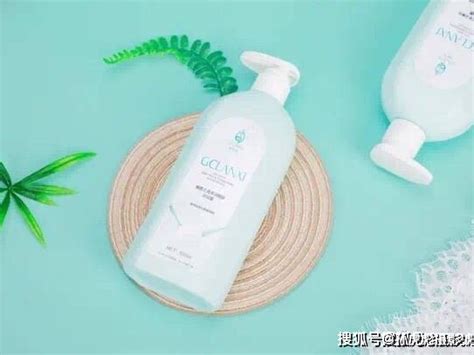绿之韵 秋冬燥字当头选对沐浴露很关键 皮肤 肌肤 毛孔