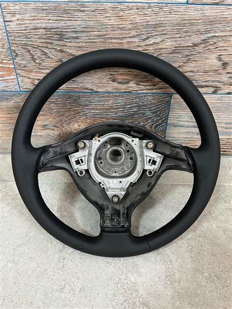 Vw Golf 4 Trokraki Kozni Volan Passat B5 B55 Bora Caddy