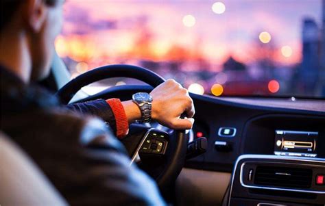 分享新手上路开车必备知识 海淀驾校 北京海驾机动车驾驶员培训有限公司