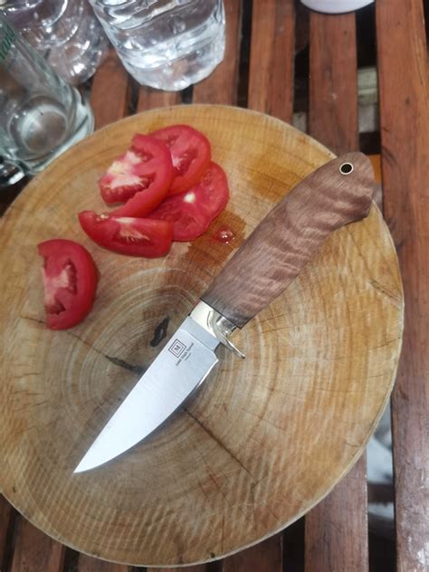 มีดครัว ครับ ปอกกระเทียม หั่นมะเขือเทศครับใบยาว 3 นิ้ว 5 หุนสันกกมีด 4 มม ใบมีดตีขึ้นรูปร้อนจาก