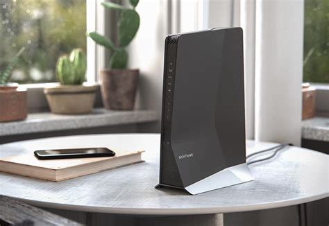 Nighthawk EAX80 Extender 8 Stream WiFi 6 Mesh Extender NETGEAR
