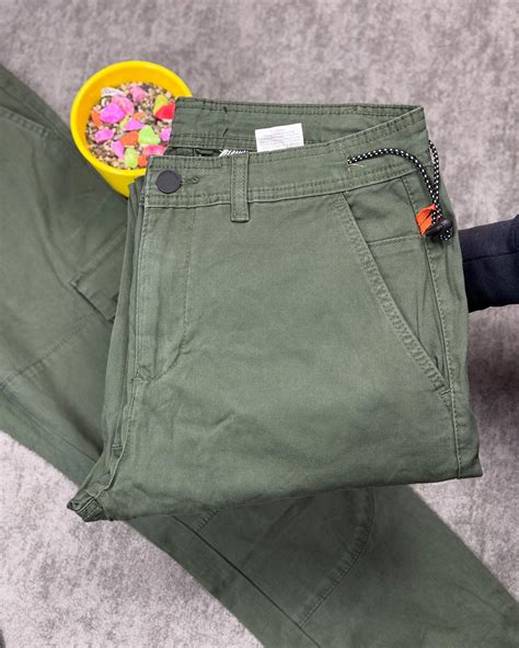 ‎شلوار جینشلوار کتانشلوار مردانهکنفیشش جیب‎ ‎شش جیب دمپا کش