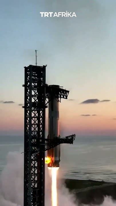 Space X Succesfully Cathes Super Heavy Booster After Launch Youtube