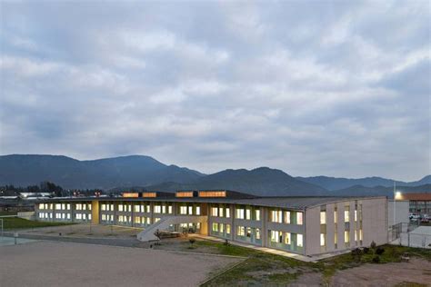 Roban Computadores Desde Liceo Industrial De Rengo