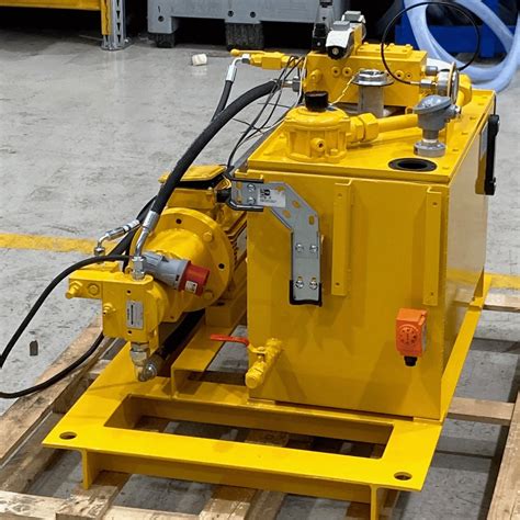 Mini Transmitter Bundles 100m Range From Hetronic Hydrastore