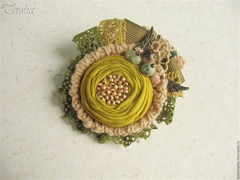 Пижма брошь бохо желтая зеленая цветок горчичный в интернет магазине на Ярмарке Мастеров