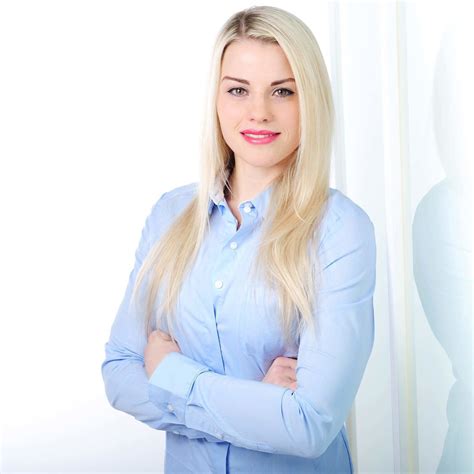 Isabelle Geurden Senior Manager Global Cx Stepstone Gmbh Xing