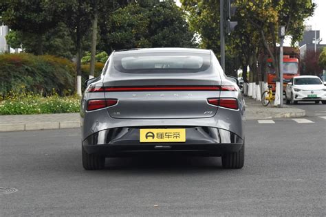 Newest New Energy Car Xpeng P7 Electric Car Suv Ev 2024 Xiaopeng 2023