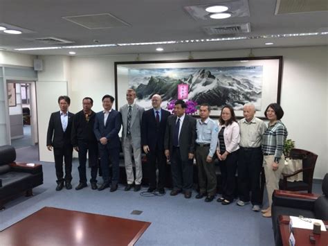 【新聞】合歡山申請台灣第一座國際暗空公園，國際暗天協會來台實地評估，夜宿松雪樓體驗合歡山星空 健行筆記