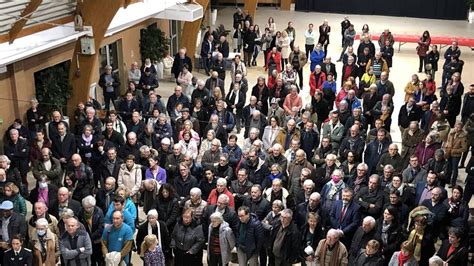 Les Ponts De Cé Vœux La Cité Ligérienne Va Continuer à œuvrer En