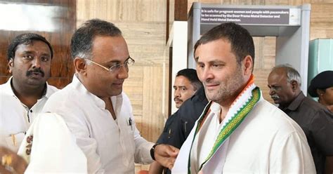 Congress Dissolves Karnataka Unit Retains State Chief Working President