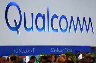 Qualcomm Qualcomm Unveils Next Generation Wearable Chips Features Smaller Design Improved