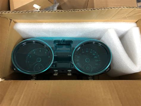 FS BNIB Golf Gauge Cluster VW GTI MKVI Forum VW Golf R Forum VW Golf MKVI Forum VW GTI