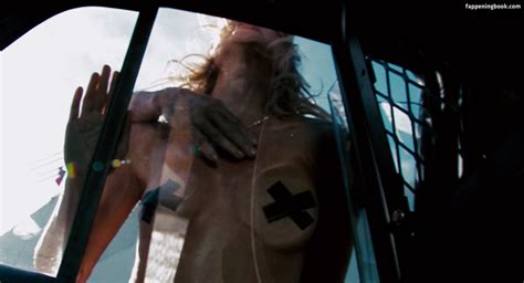 Amy Smart Nude The Fappening Photo Fappeningbook