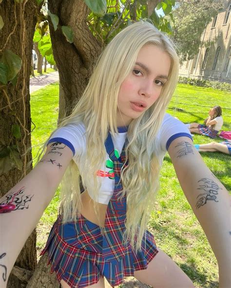 Aleyna Tilkinin Minik Bikinili Halleri Olay Gazetesi Bursa