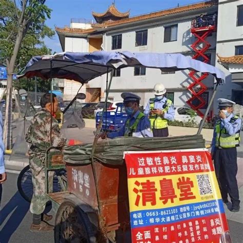 大曝光市区一批违法三轮车被交警查获扣留 动力装置 人力 非法