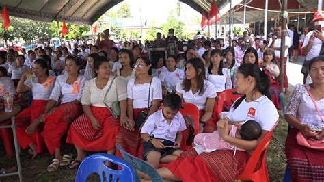 ข่าว Like สาระ ชาวมอญในสงขลา จัดงานวันชาติมอญ เชิญนักร้องดาวรุ่งไทยร่วมร้องเพลง