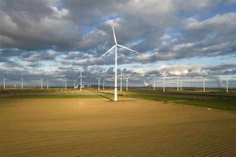 Analysis Europes Onshore Wind Slump Continues Into April Windpower