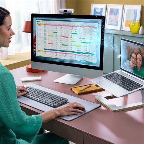 Logitech Mk955 Signature Slim Full Size Wireless Keyboard And Mouse Combo For Windows And Mac