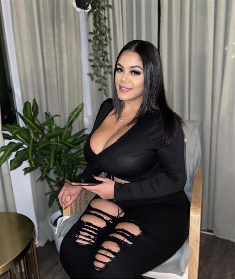 Thickest Puerto Rican Rigbaddies