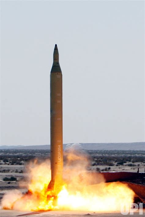 Photo Iran Tests Long Range Shahab 3 Missile Irn20090928101