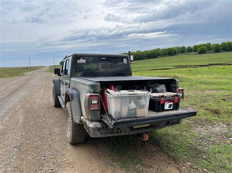 Tushy Tuesday Lets See Those Gladiator Rear Ends Page 2 Jeep