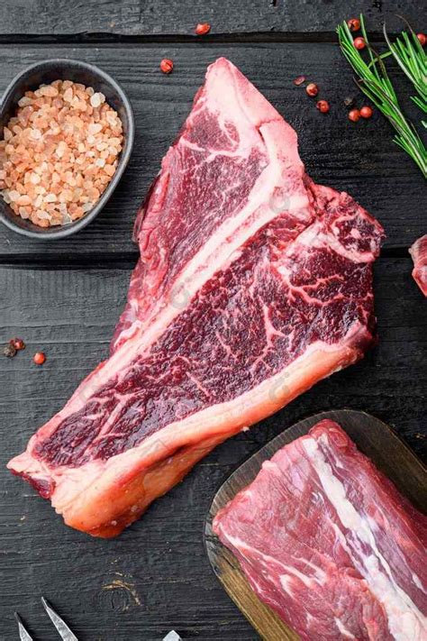 黑色的安格斯肉牛图片 包图网企业站