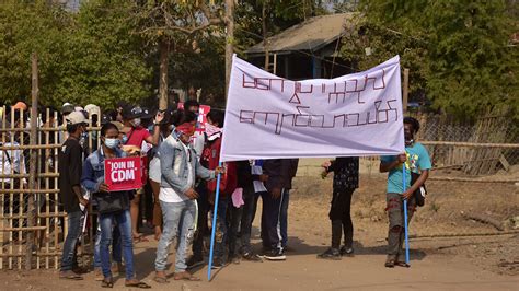 ထောင်ဒဏ် ၂၀၃ နှစ်ချမှတ်ခံရတဲ့ တက္ကသိုလ်ကျောင်းသား ကိုအောင်ခန့်ဦး ထောင်ဒဏ် ၂၀၃ နှစ်ချမှတ်ခံရတဲ့