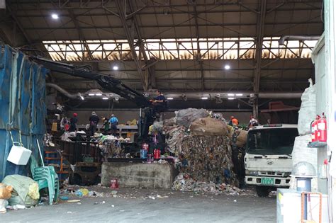 재활용 폐기물 수거 후 선별엔 한계분리배출해야