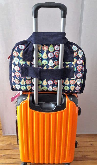 Сумка на чемодан Blog Handmade