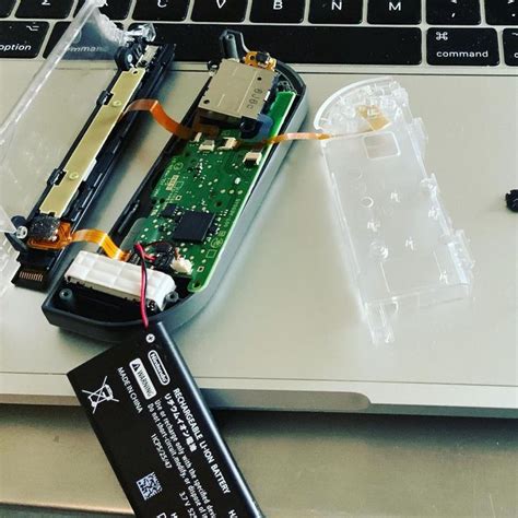 Geek Made Controller Holder For Xbox PS And Nintendo Switch