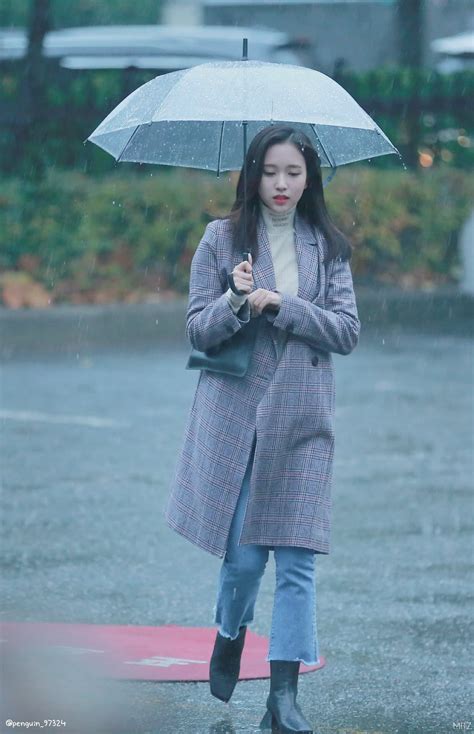 Mina Elegance Under The Rain Rtwice