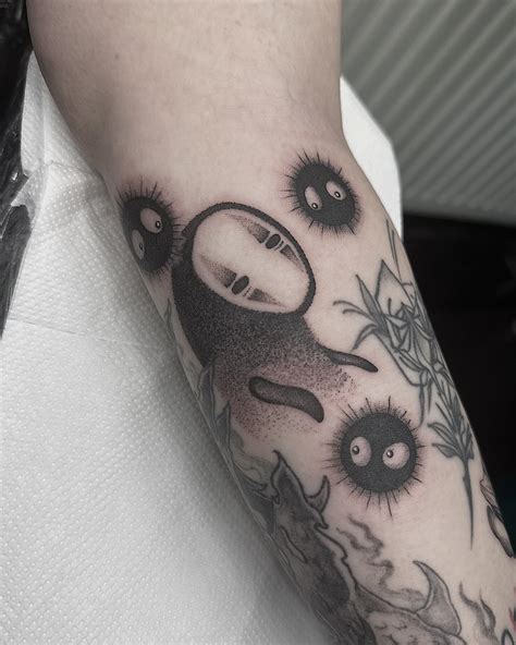 No Face Tattoo Design