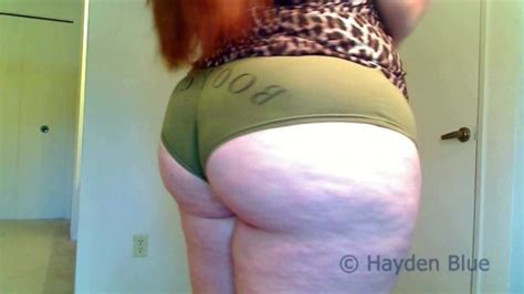 Показываю Свою Большую И Моделирую Трусики